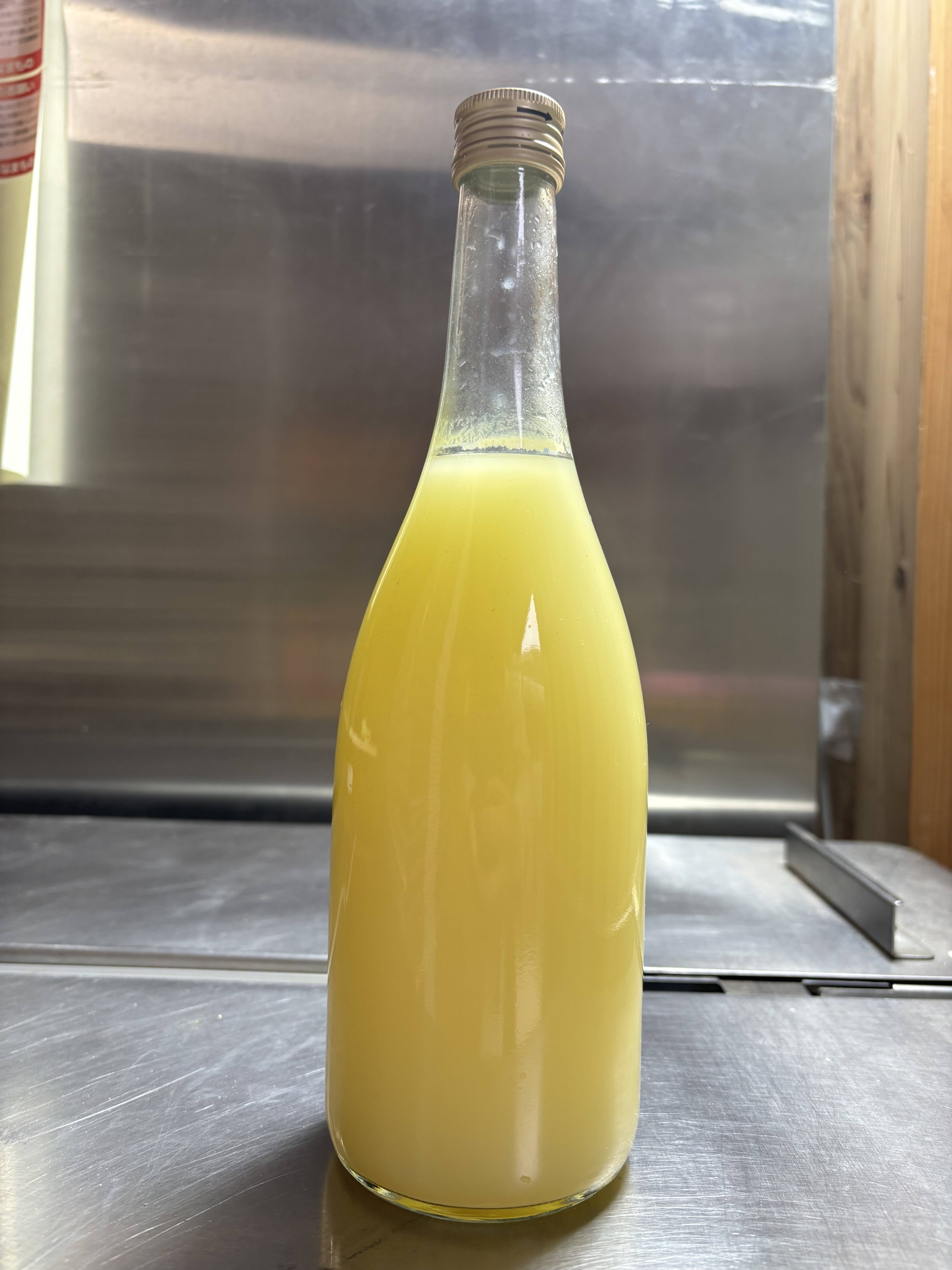 【業務用に最適！！】 レモン果汁100%！！（720ml）5本入り：和歌山県産の果物｜食べチョク｜産地直送(産直)お取り寄せ通販 - 農家・漁師から旬の食材を直送