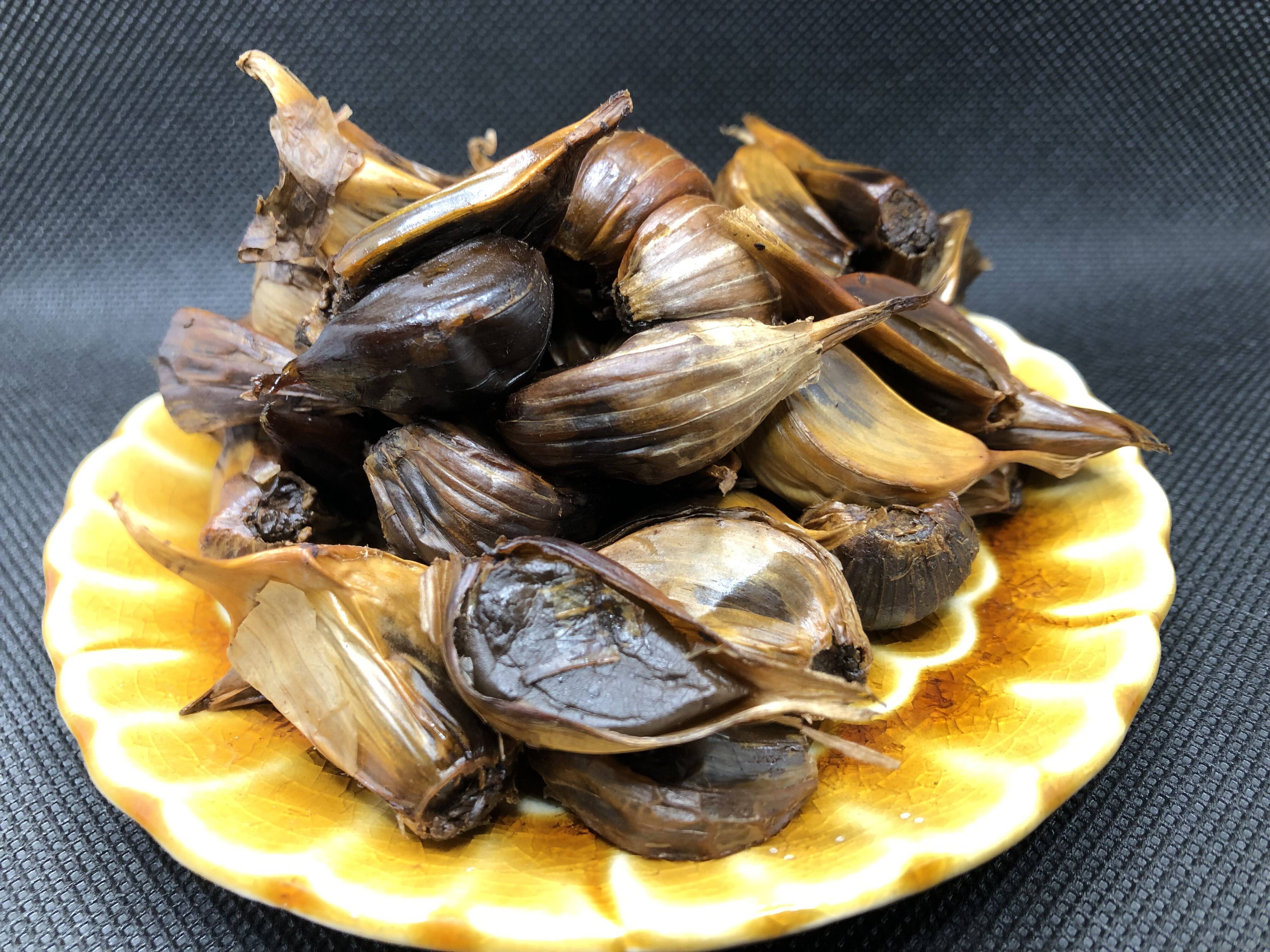 【お年玉キャンペーン30%増量中】【農薬・化学肥料不使用栽培】青森県産ハネにんにく使用 自家製黒にんにく お買得大容量 780g（260g入りパック・3個）：青森県産のドライフード｜食べチョク ...