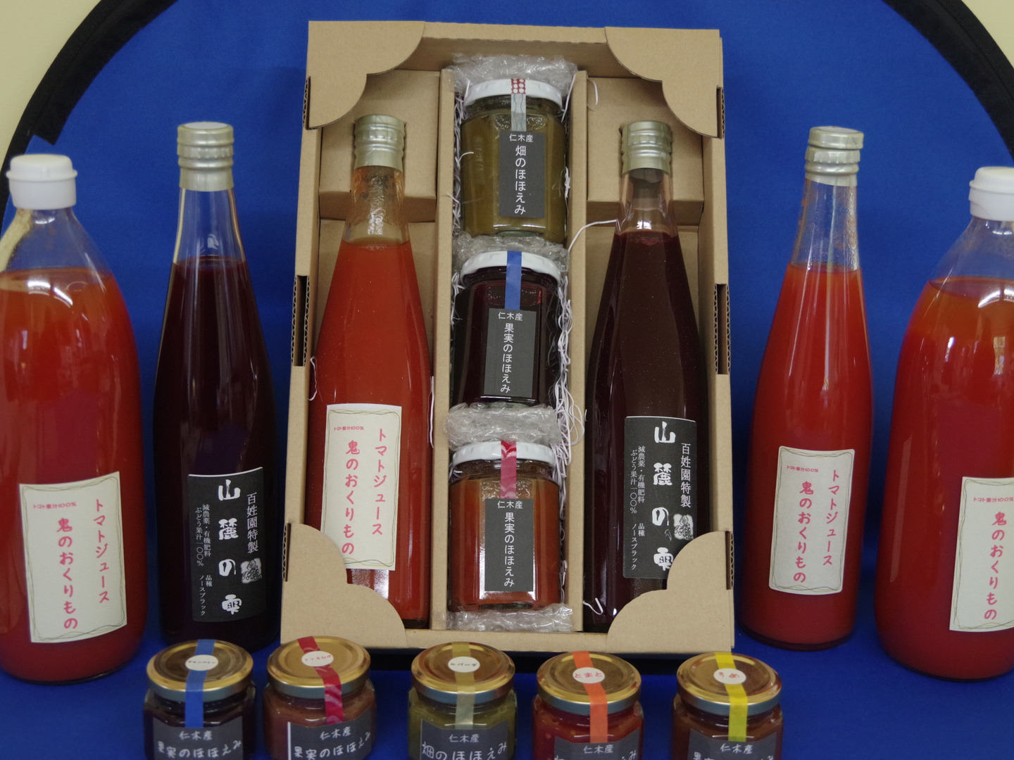 無添加 トマトジュース 鬼のおくりもの 500ml3本セット：北海道産のトマトジュース｜食べチョク｜産地直送(産直)お取り寄せ通販 - 農家 ...