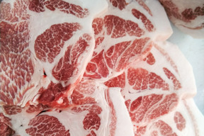 【バーベキューセット】4人前(1kg)★YSC-LAND★ぶた牧場：静岡県産の加工品｜食べチョク｜産地直送(産直)お取り寄せ通販 - 農家・漁師から旬の食材を直送