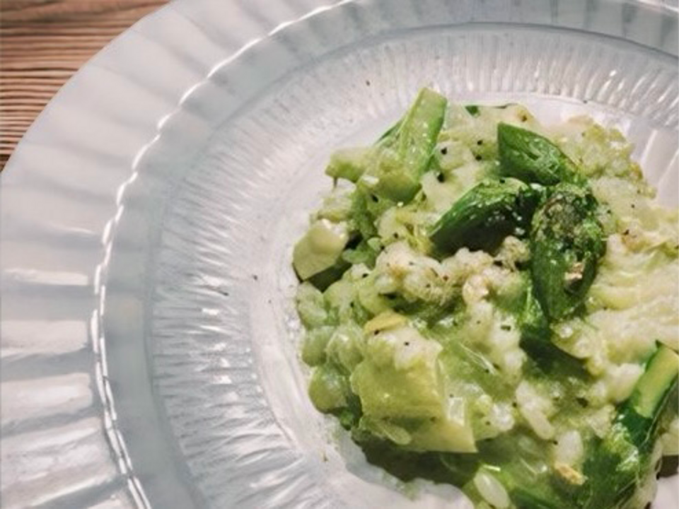 【北海道 上富良野産】春が旬!の極太グリーンアスパラガス 3L 500g【春芽】 通販サイト年間3000件以上販売👑 しまねずみファームのフラノラルム：北海道産のその他アスパラガス｜食べチョク ...