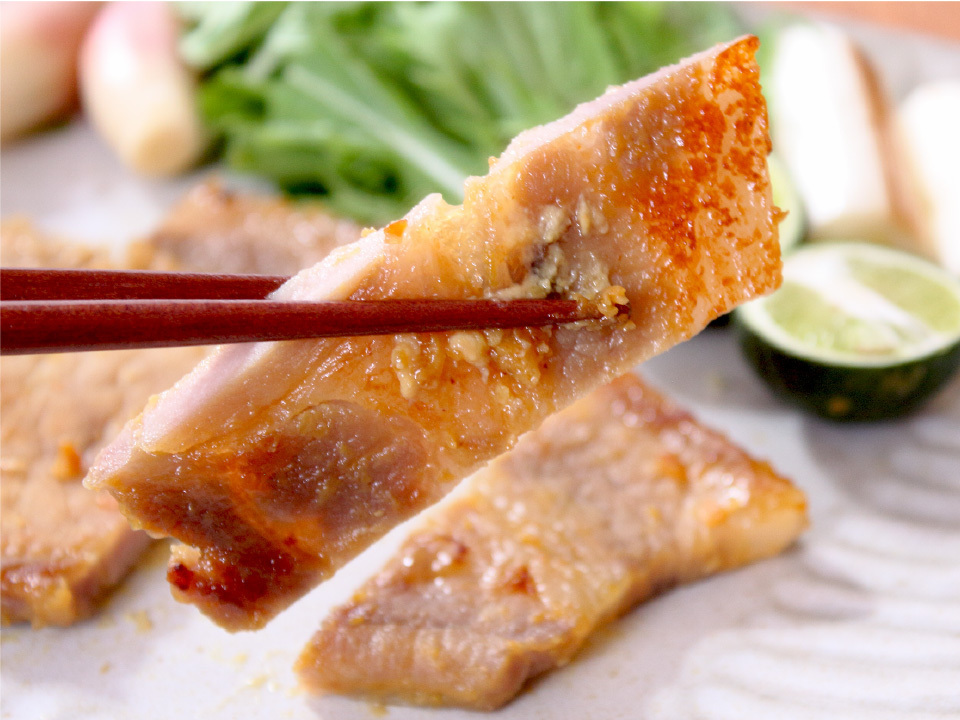 風味豊かな西京風味噌ダレにロース肉を漬け込んだ「元気豚 ロース西京漬 130g」 【205】：千葉県産の加工品｜食べチョク｜産地直送(産直)お取り寄せ通販 - 農家・漁師から旬の食材を直送