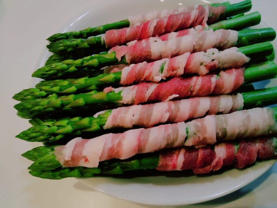 極太なのに柔らかいアスパラ 3L・2Lサイズ 900g 【北海道赤平産】：北海道産のガインリム｜食べチョク｜産地直送(産直)お取り寄せ通販 - 農家・漁師から旬の食材を直送